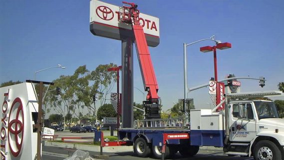 Pole and Pylon Signs - Commercial Signs - B.K. Signs, Incorporated